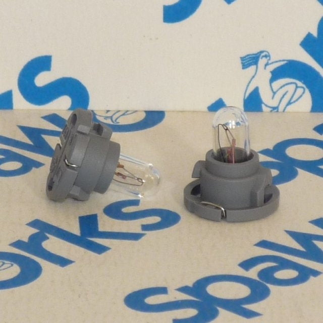 Topside Panel Light Bulb !!! OBSOLETE !!! – SpaWorks